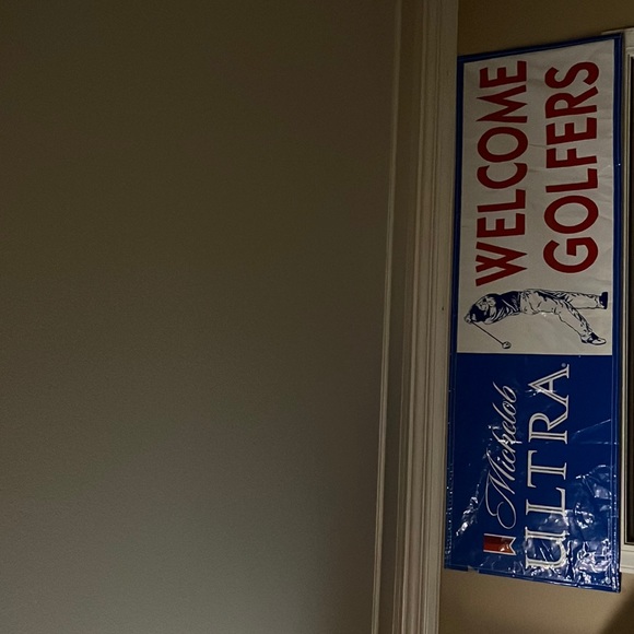 Wall Decor | Vintage Michelob Ultra Welcome Golfers Sign | Poshmark